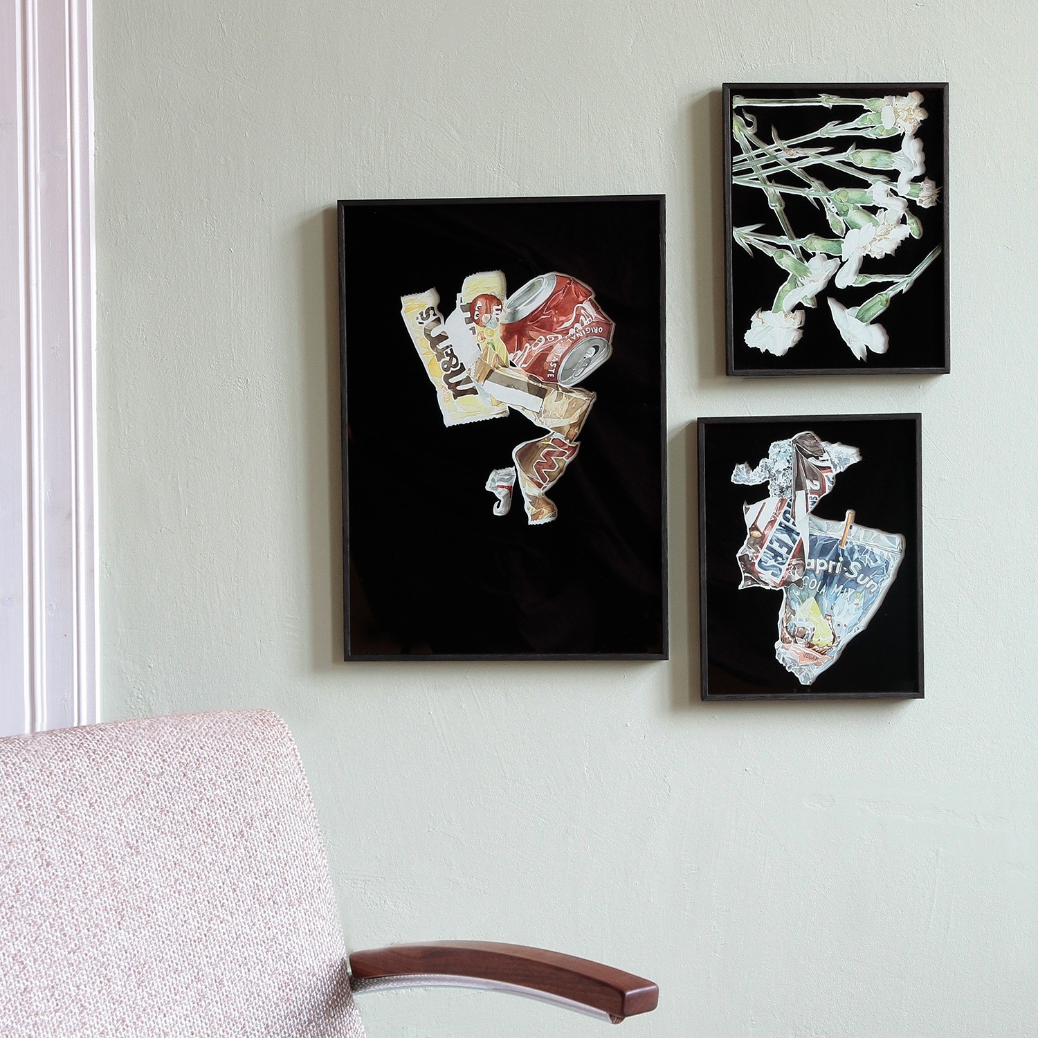 Achim Riethmann, Im Hof II, 2020, Aquarell auf Papier hinter lackiertem Glas, Unikat, 30 x 23 cm ...